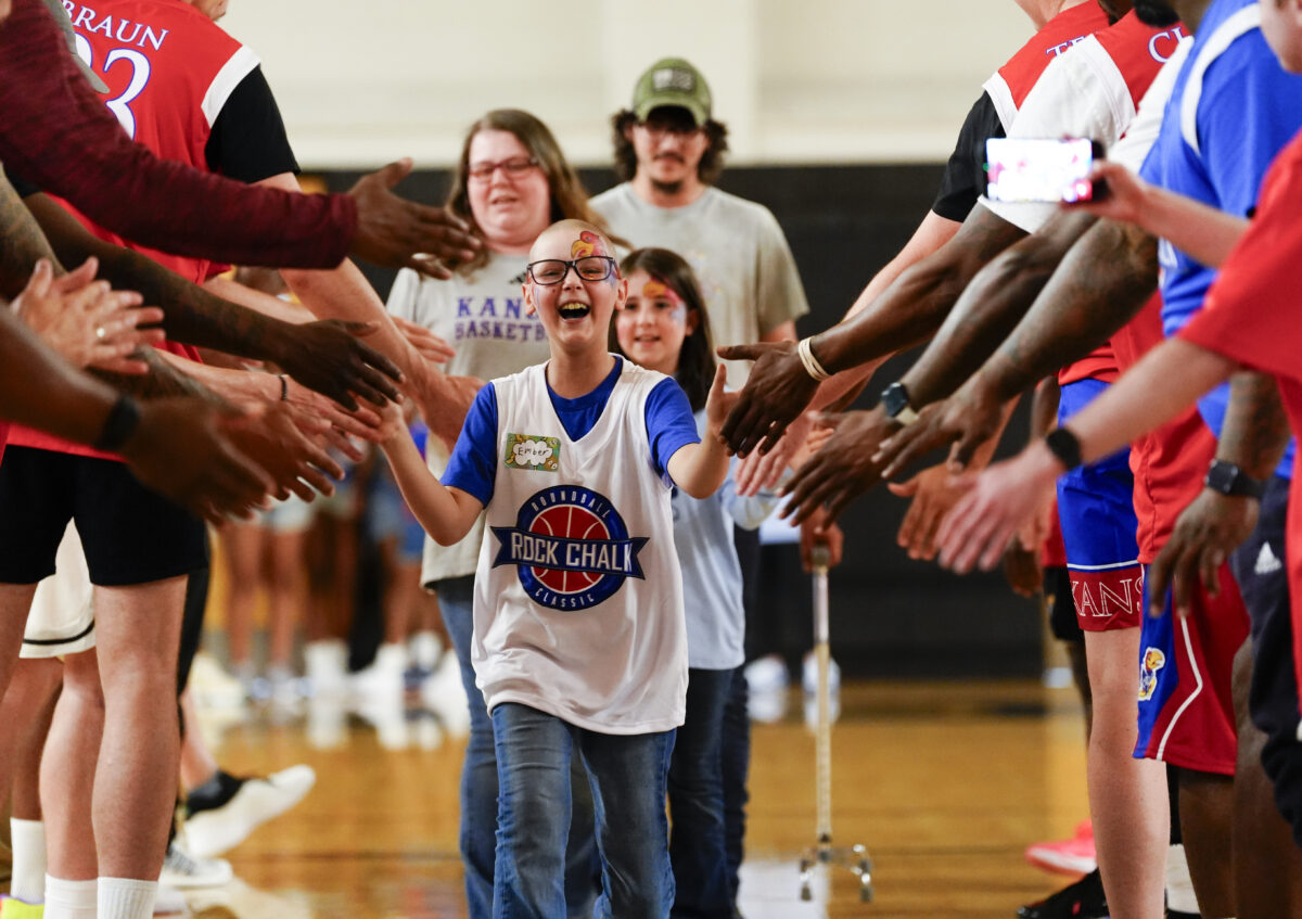 Buzzer-beater caps off 18th annual Roundball Classic - KU Sports